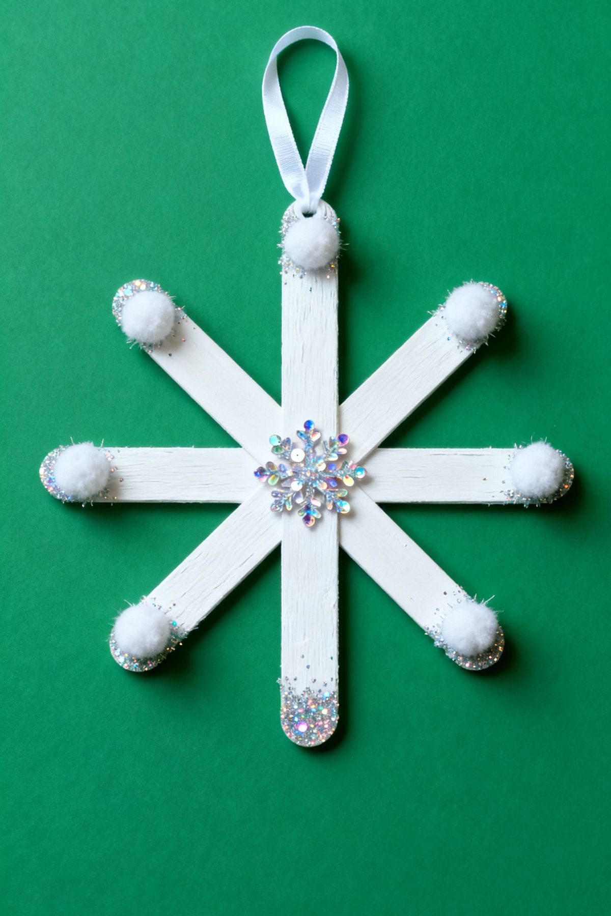 Winter Snowflake Crafts for Kids: Easy & Magical Projects