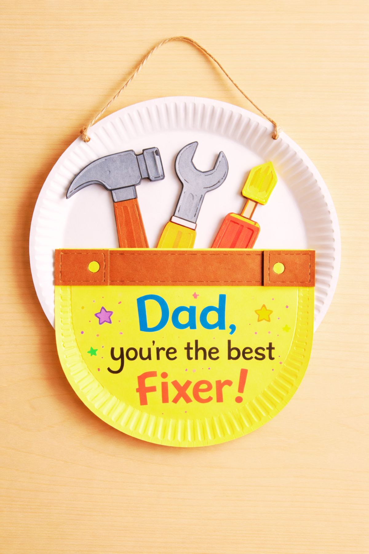 10 Easy Father’s Day Paper Plate Crafts for Kids